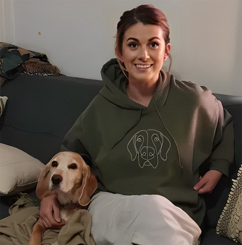Custom Embroidered Line Drawing Crewneck & Hoodie – Embroiderely